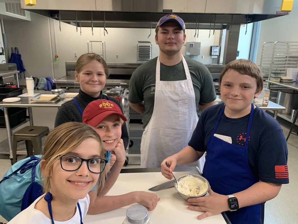 Pizza Time for Students in Grades 4-8 | Greene County Career Academy